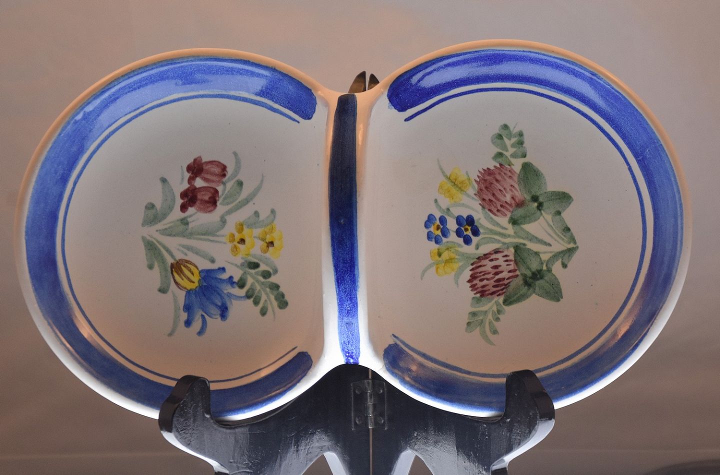 Kinnerup Antik & Porcelæn - Lars Syberg * Cabaretfad